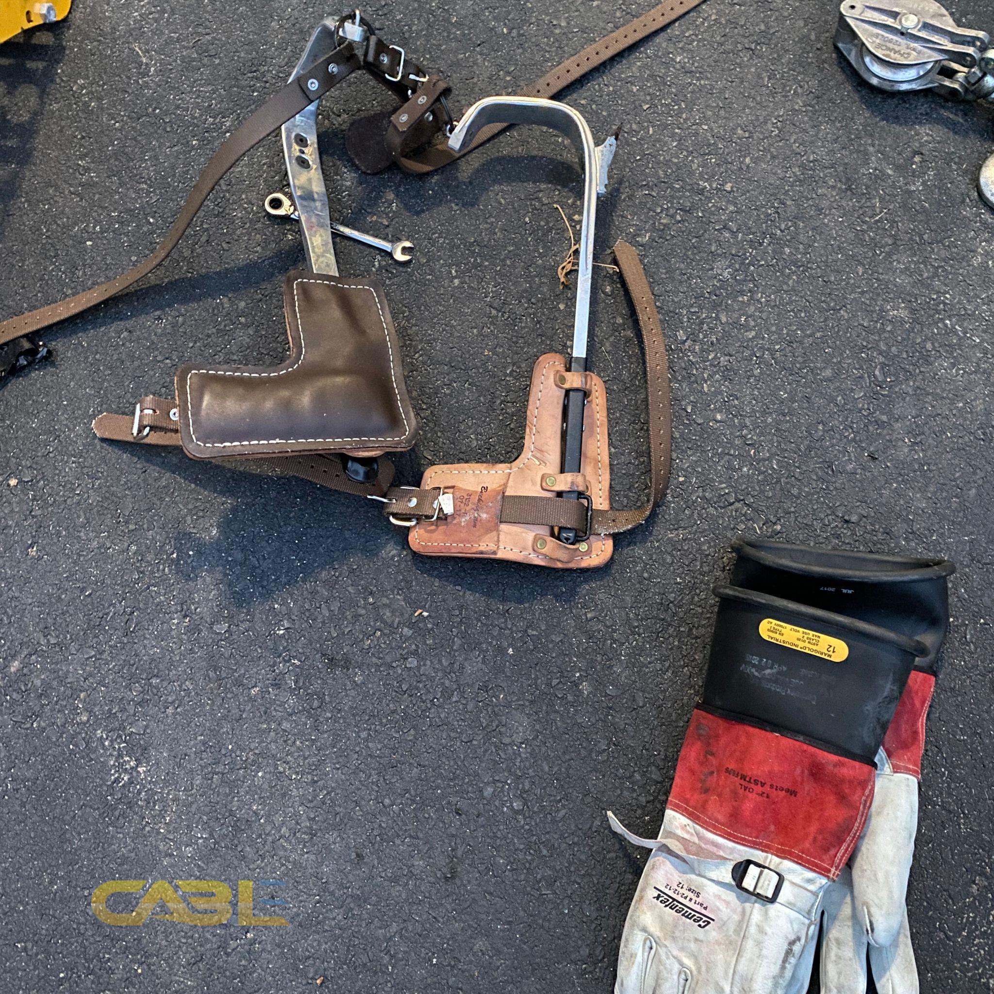 Pictures (COMPLETE LASHING EQUIPMENT)