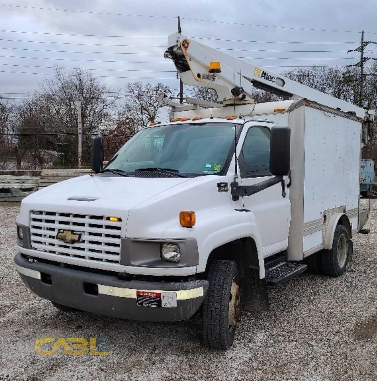 2006 Chevrolet C4500 Splicing Lab Bucket Truck
