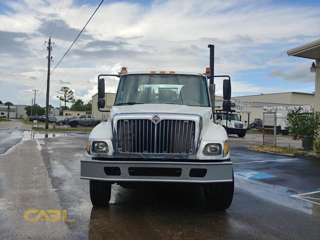 Pictures (2007 International 7400 Altec LP108 Cable Puller)