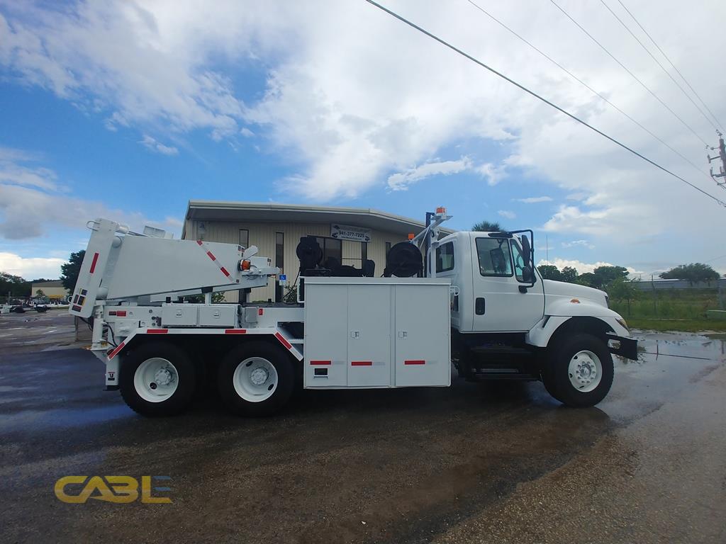 Pictures (2007 International 7400 Altec LP108 Cable Puller)