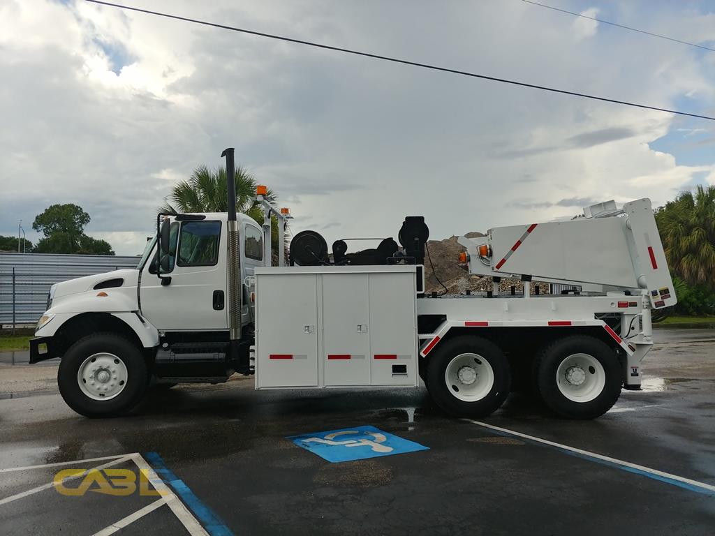 Pictures (2007 International 7400 Altec LP108 Cable Puller)
