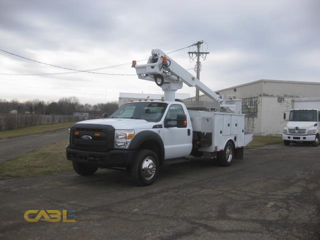 2011 ford f550 6.8l gas with altec 40.3 feet reach