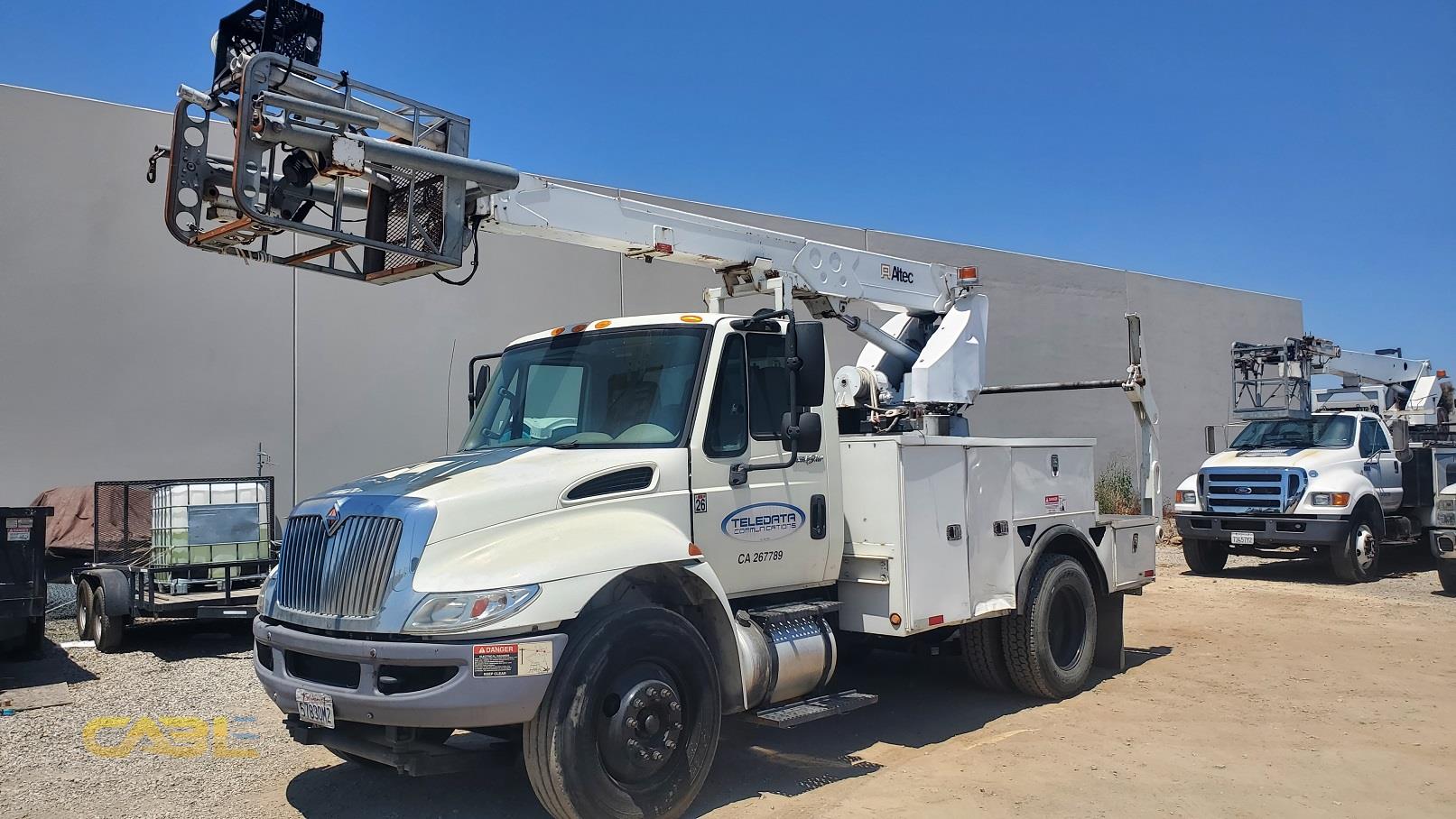 2012 Intl 4300 Altec AP40 Cable Placer