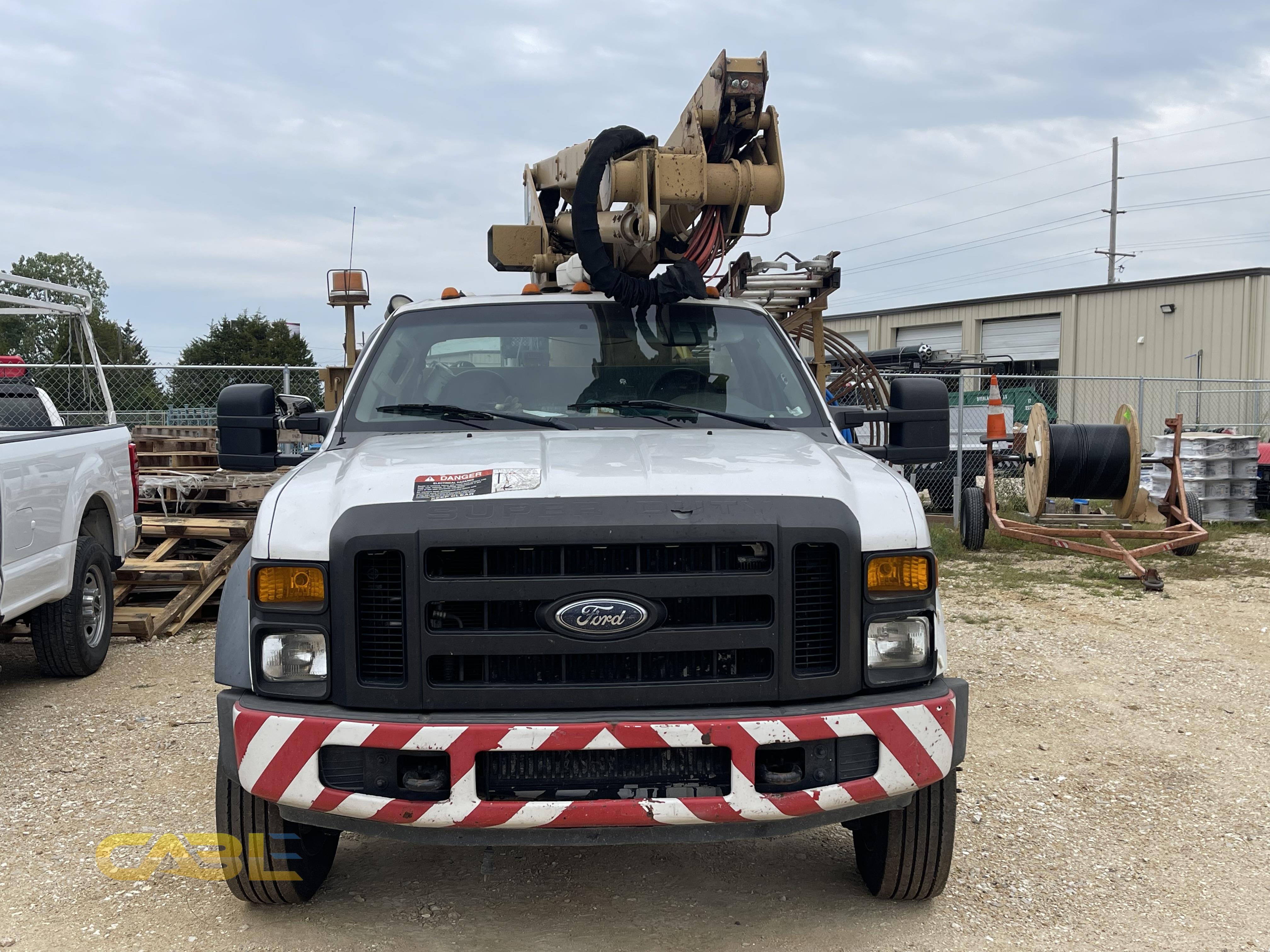 2008 Ford Bucket Truck - E550 228,113 Miles