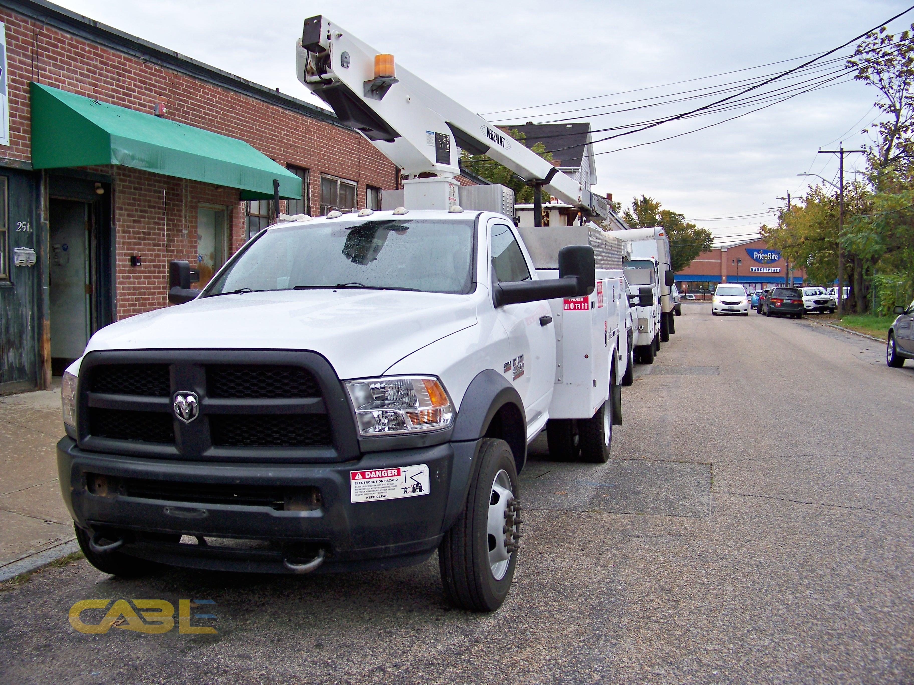 2014 Dodge ram 4500 bucket truck