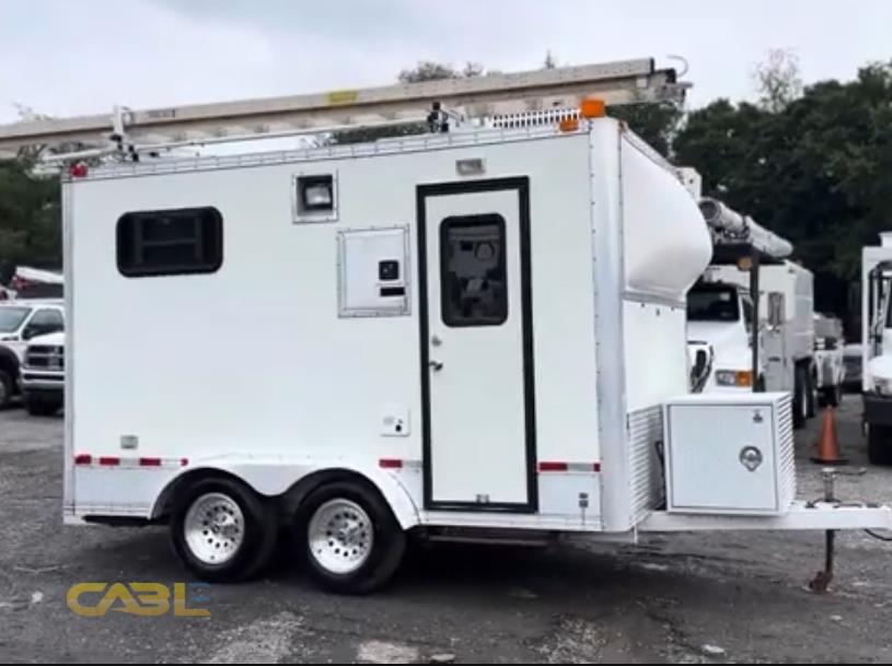 2006 Coach Craft Fiber Splicing Trailer