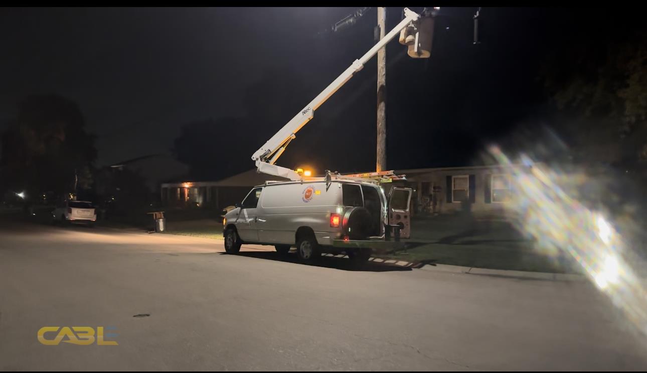 E350 Bucket Van / fiber splicing