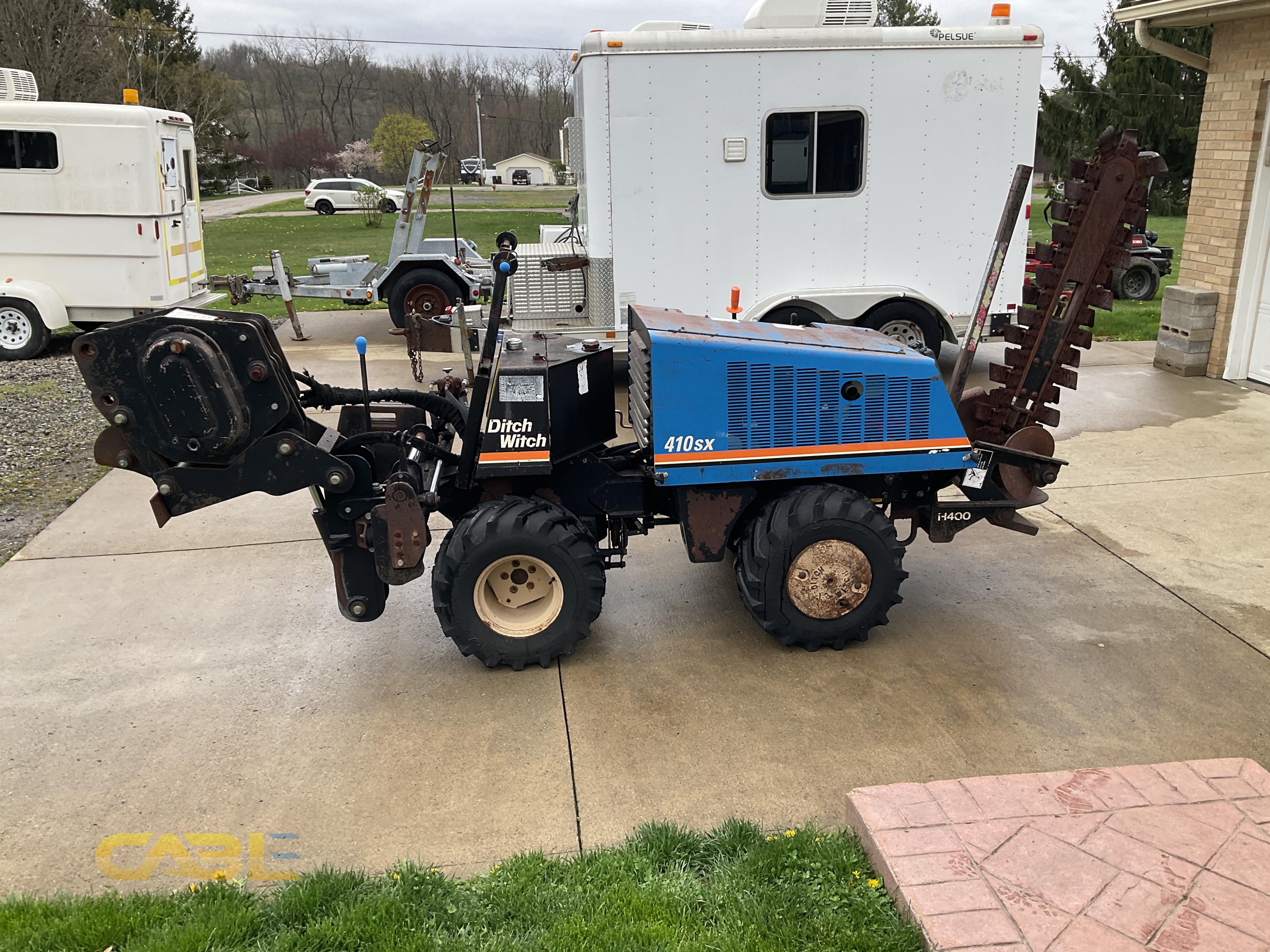 2000 Ditch Witch 410SX Trencher - Vibratory Plow