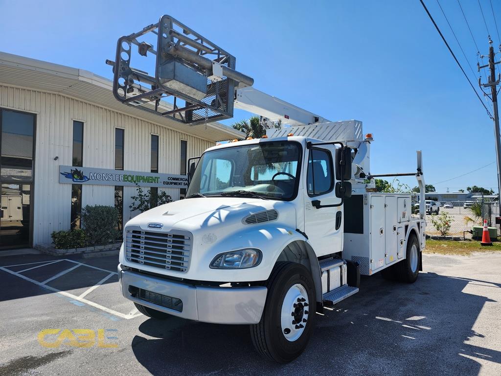 Altec T40P Cable Placer on 2018 Freightliner