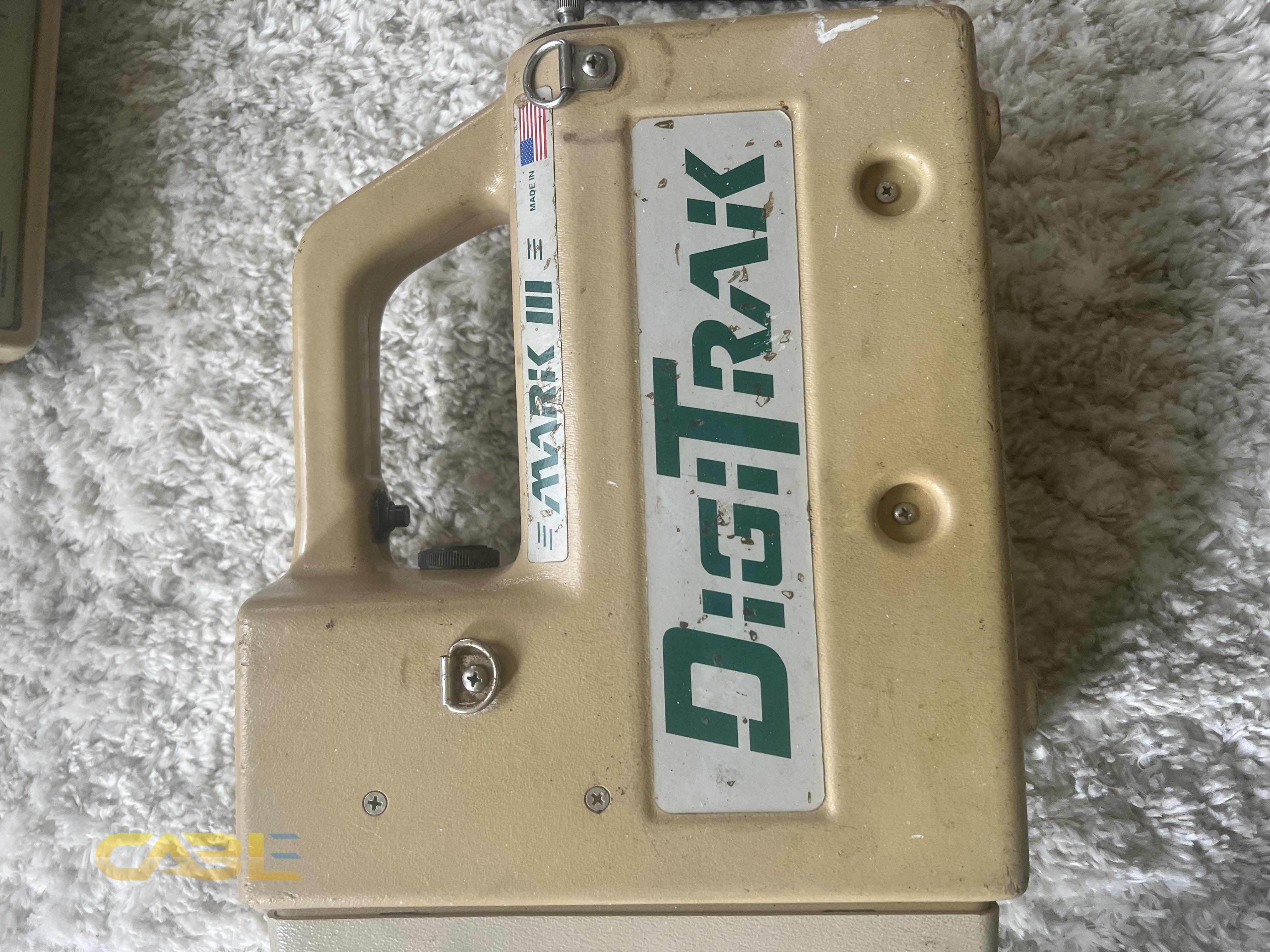 DIRECTIONAL DRILLING LOCATOR W/ SONDE!!