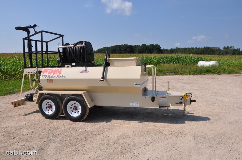 *LIKE NEW* 2013 Finn Hydro Seeder T75