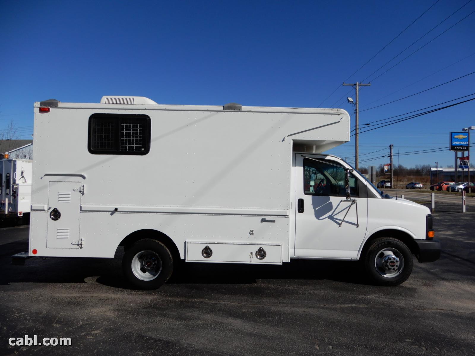 2004 FIBER OPTIC SPLICING VAN LOW MILES