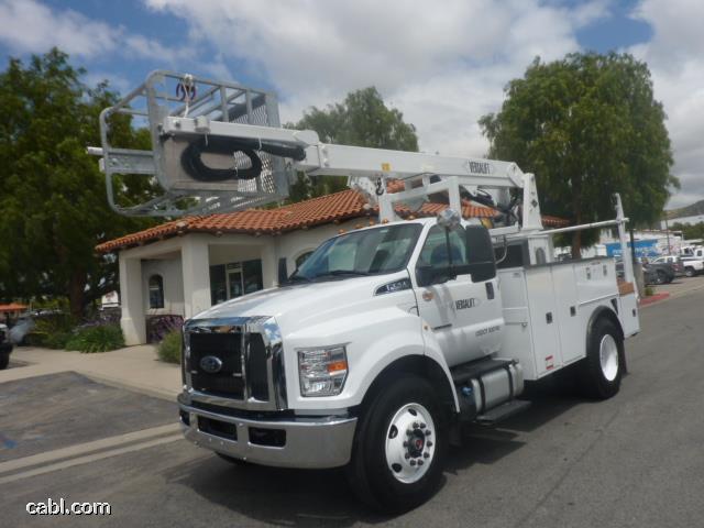 2019 Ford F750 Cable Placer Truck
