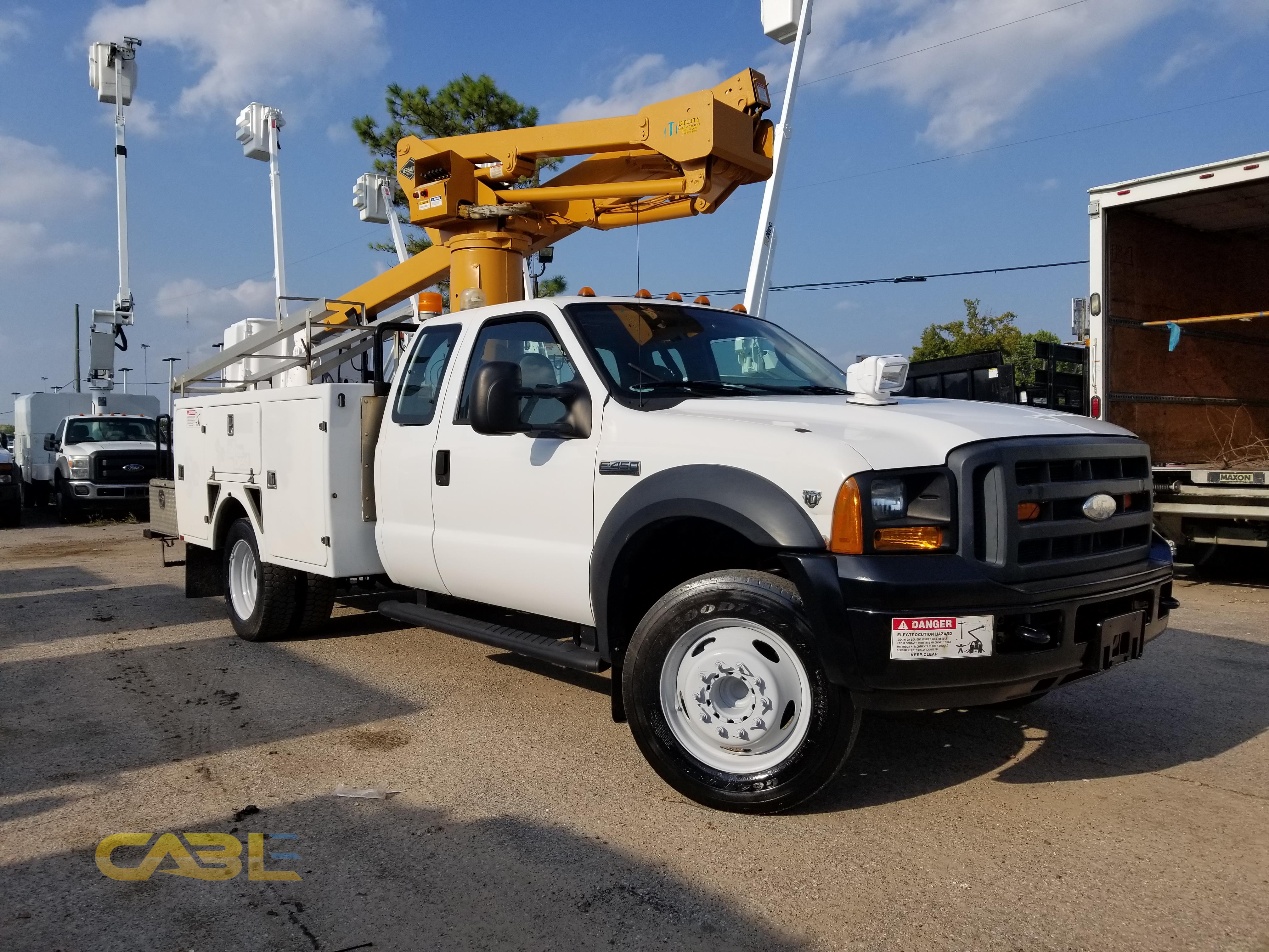 2007 FORD F450 EXT CAB BUCKET TRUCK