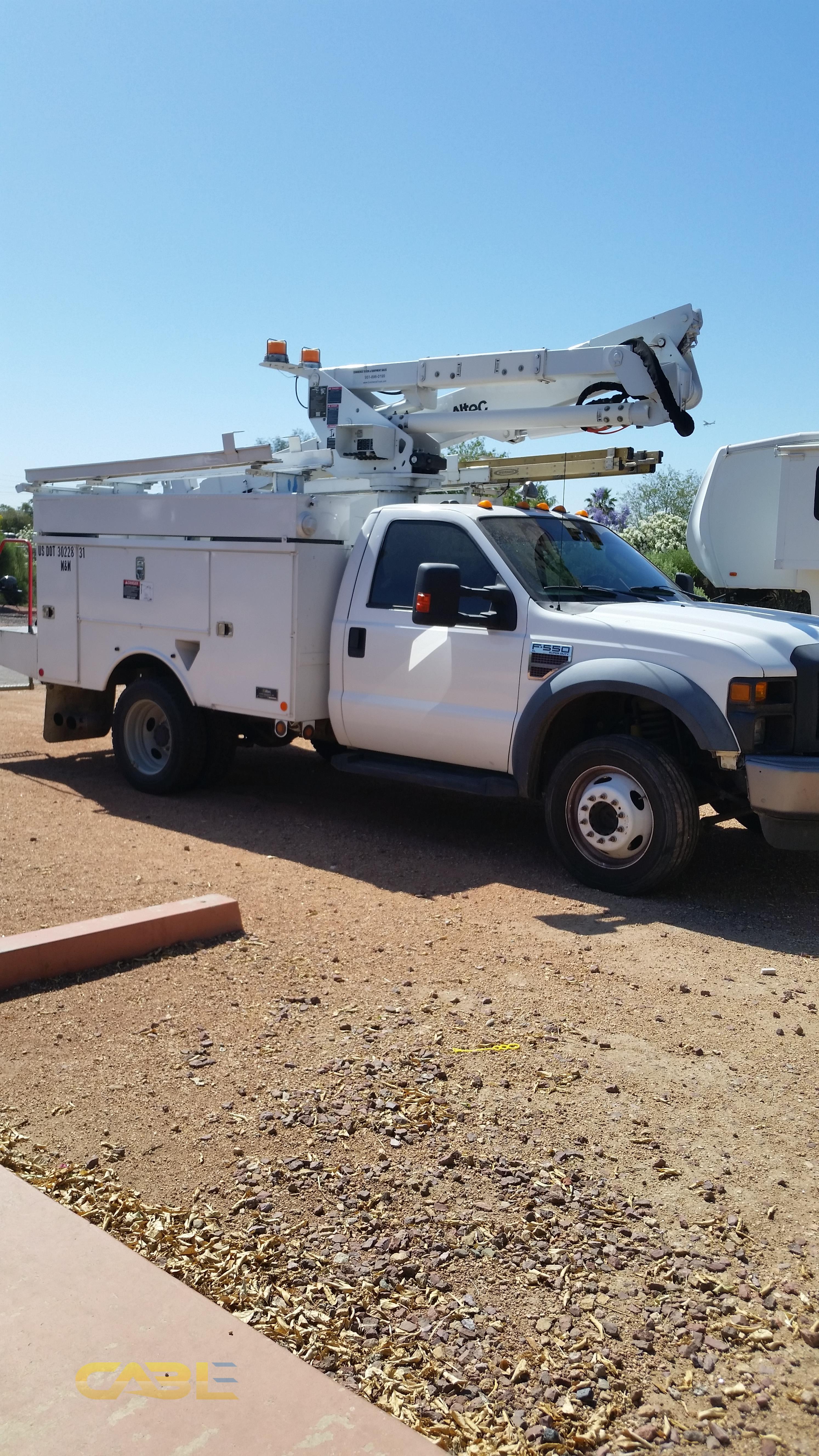 2010 reconditioned F550 Altec bucket truck