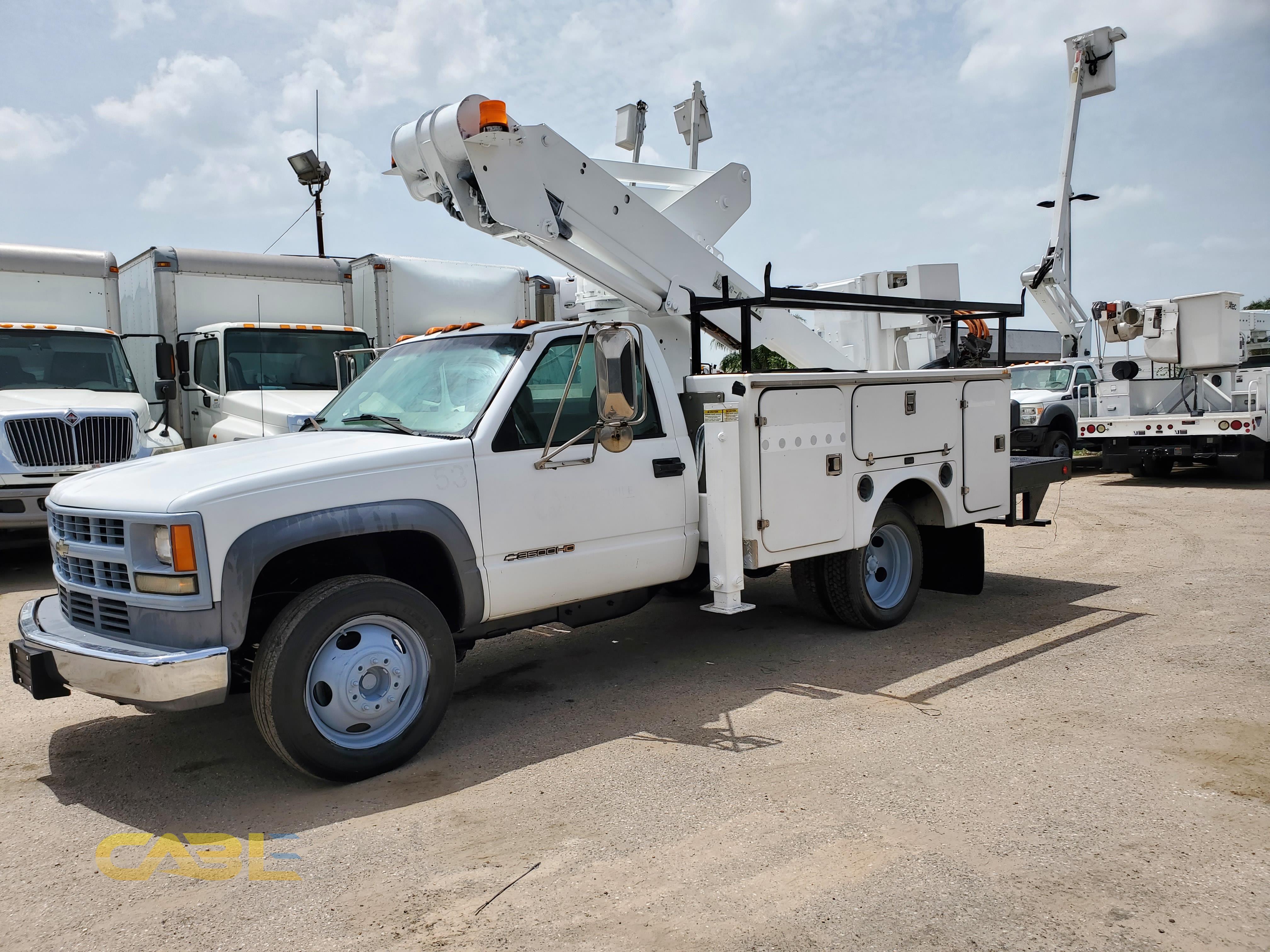 2002 CHEVY C3500 HD 45 FT