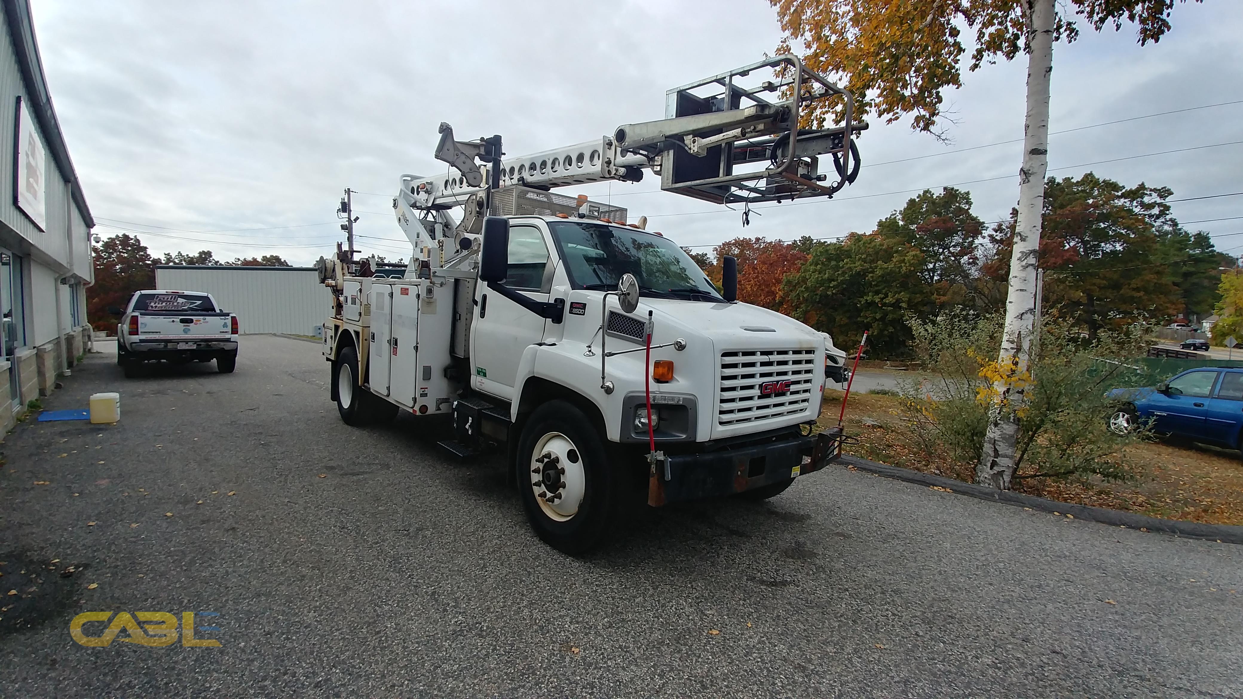 2005 gmc 8500 altec t40