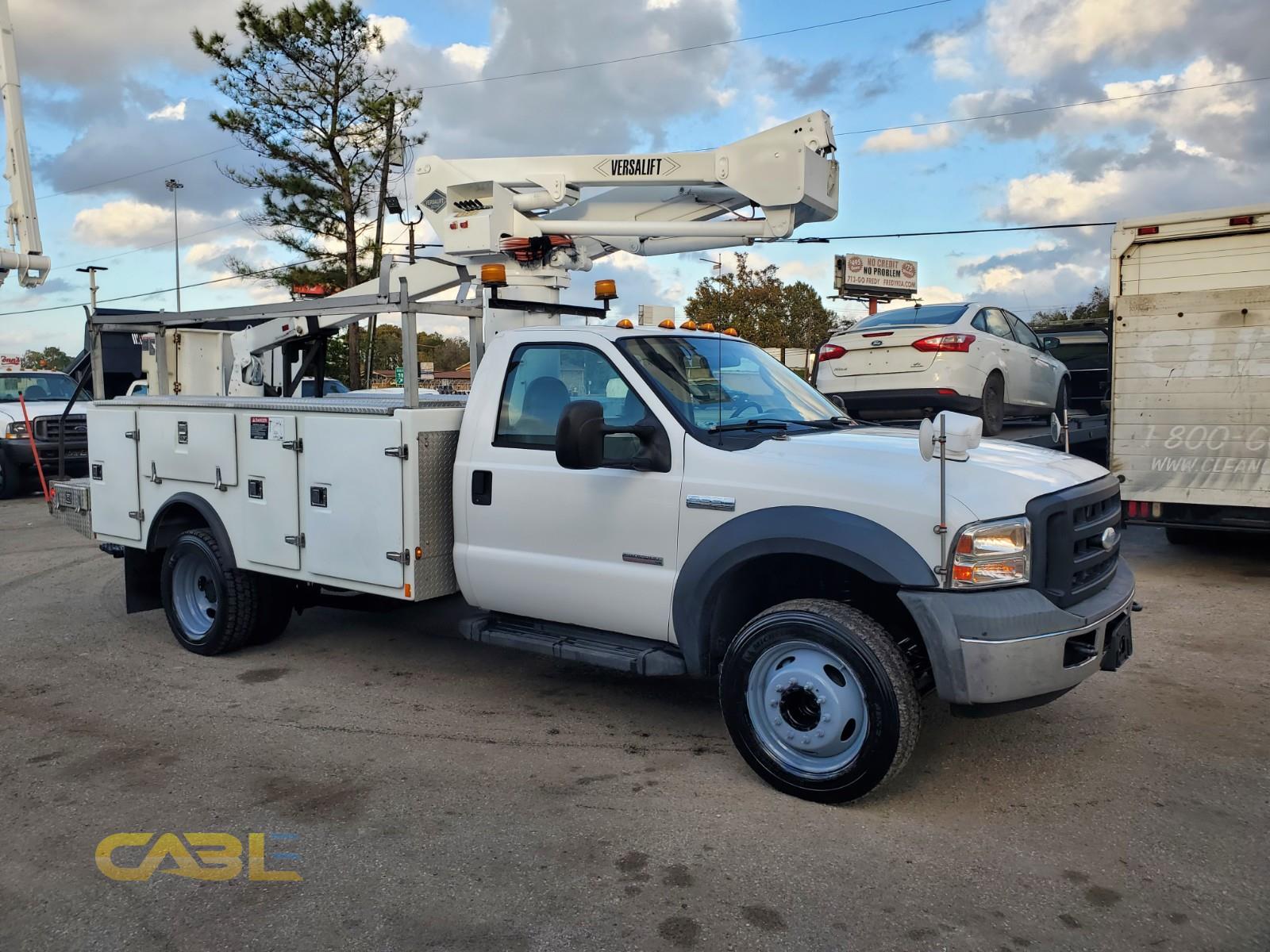 2006 Ford F550 Bucket truck 45ft